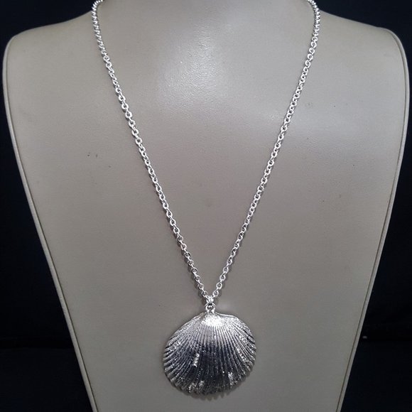 Tommy Bahama | Jewelry | Tommy Bahama Silver Plated Long Shell Crystal ...